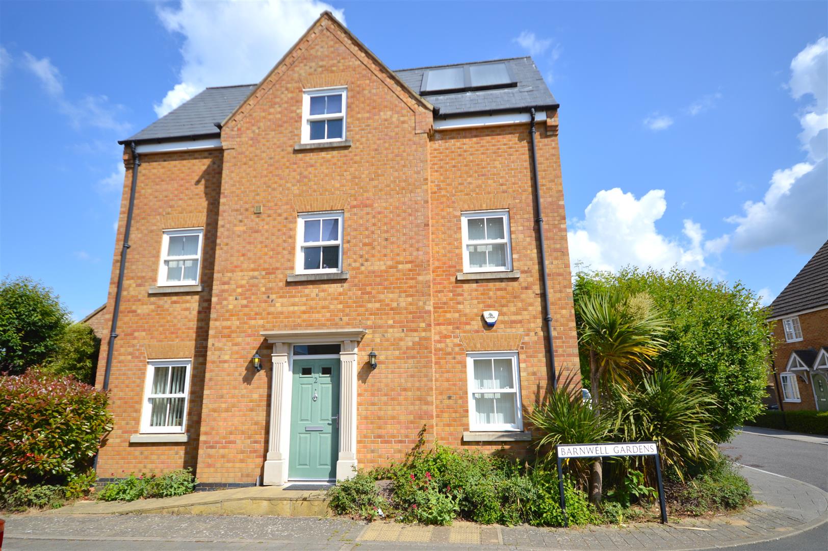 Barnwell Gardens, Priors Hall Park - Priors Estate Agents